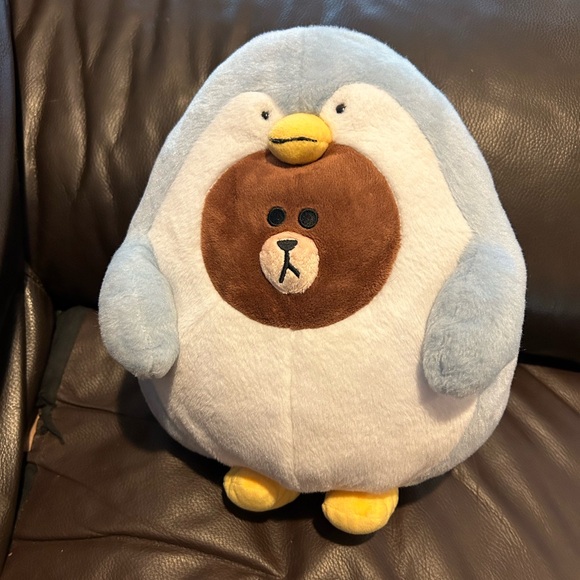 line friends | Toys | Line Friends Brown The Penguin Bear 2 Inch Plush ...